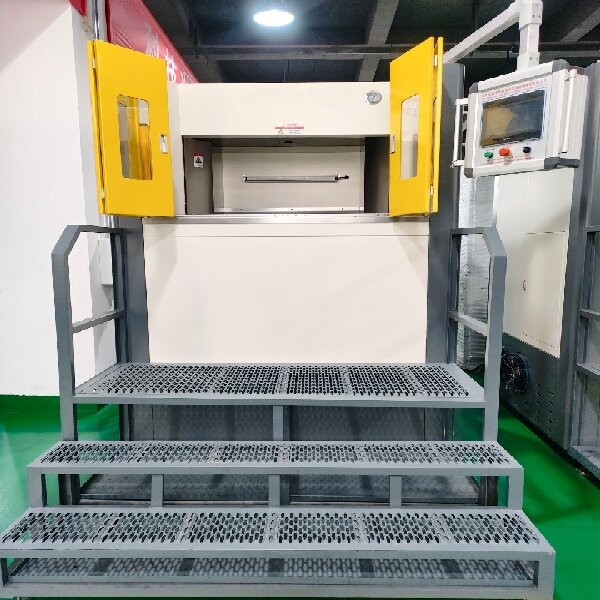 Low pressure abrasive flow machining,Abrasive flow machining